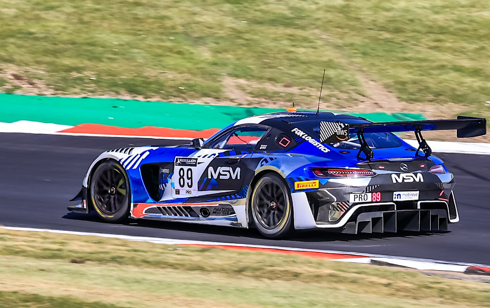 Fanatec GT World - Sprint (Brands Hatch) - Victory, podiums and pole!